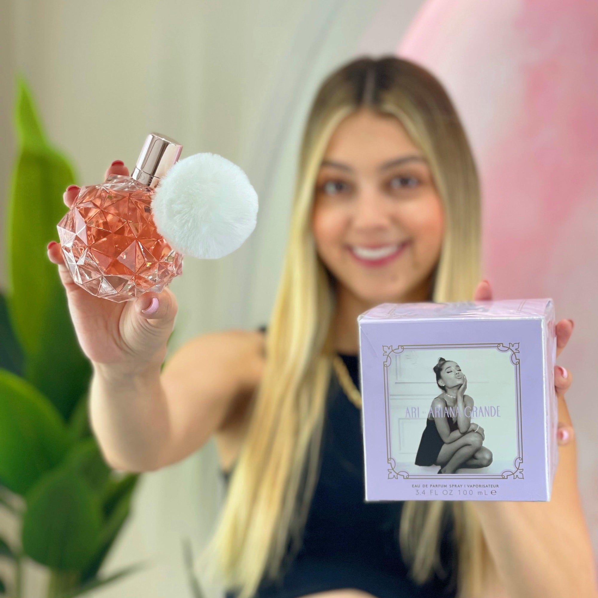 Ari By Ariana Grande 100ml EDP Mujer - Attoperfumes